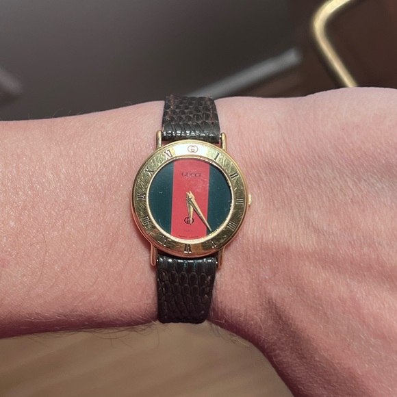 Gucci | Accessories | Authentic Vintage Gucci Ladies Timepiece Watch ...